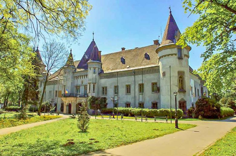 20 Unique Romanian Castles to Ignite Your Imagination » Maps & Bags