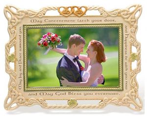 Ireland Souvenirs: 20 Unique Irish Gifts (That Will Make You Happy)