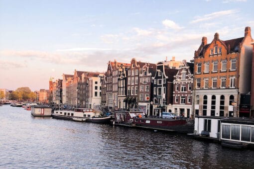 Amsterdam for Couples: 15+ Romantic Things to Do in Amsterdam